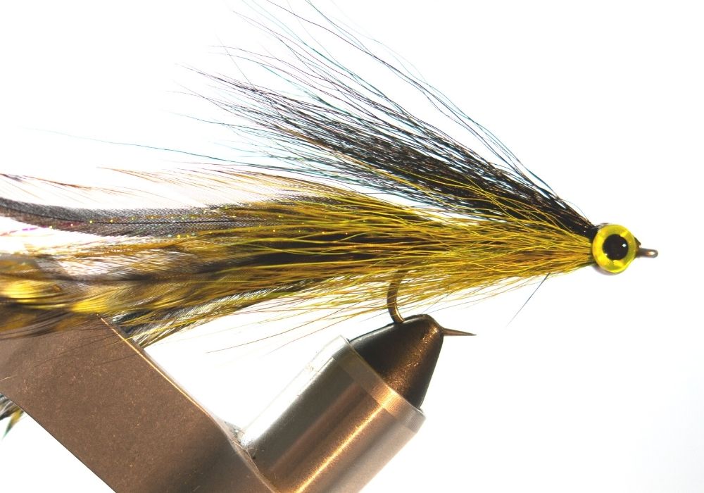 10 Best Streamers For Trout (An Angler's Guide) - Into Fly Fishing
