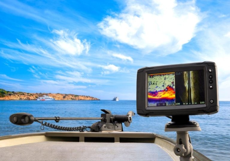 Best Fish Finder for the Money (2023 Buyer’s Guide) - Into Fly Fishing