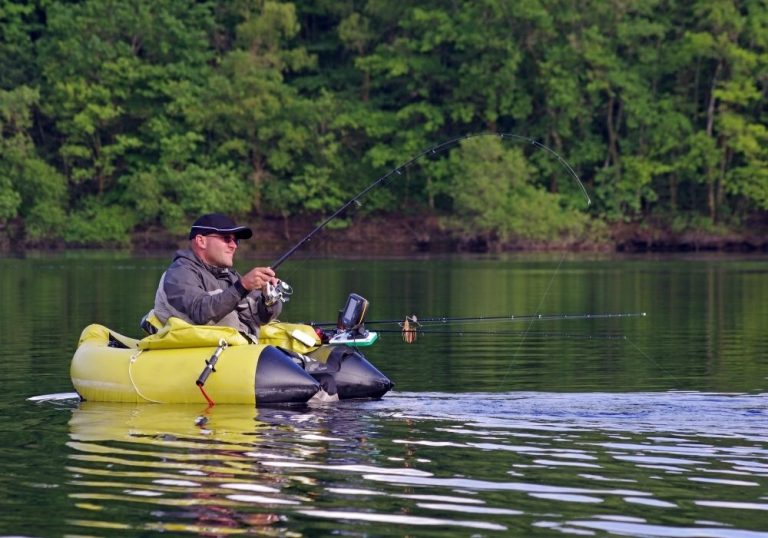 Fly Fishing From A Float Tube: A Guide To Float Tube Fishing - Into Fly ...