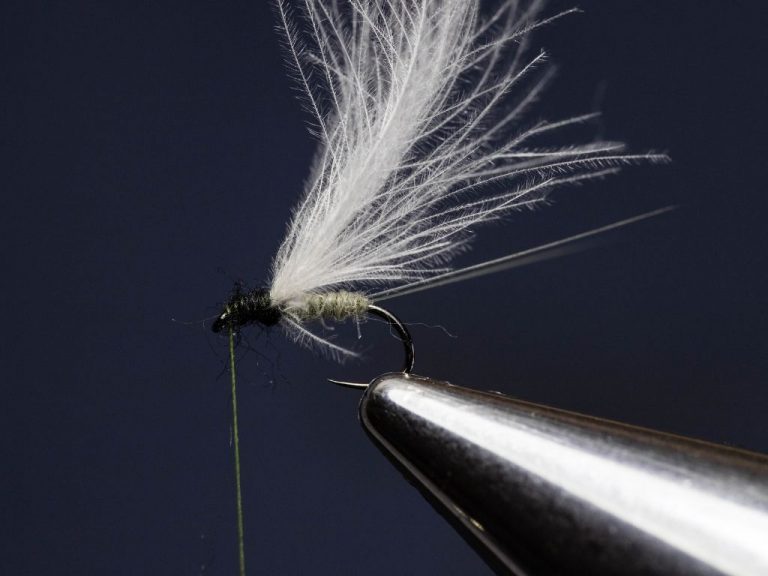 How to Tie the RS2 Fly (Step-by-Step with Video) - Into Fly Fishing