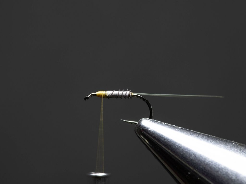 How to Tie the Ultimate Parachute Adams (Step-by-Step with Video ...