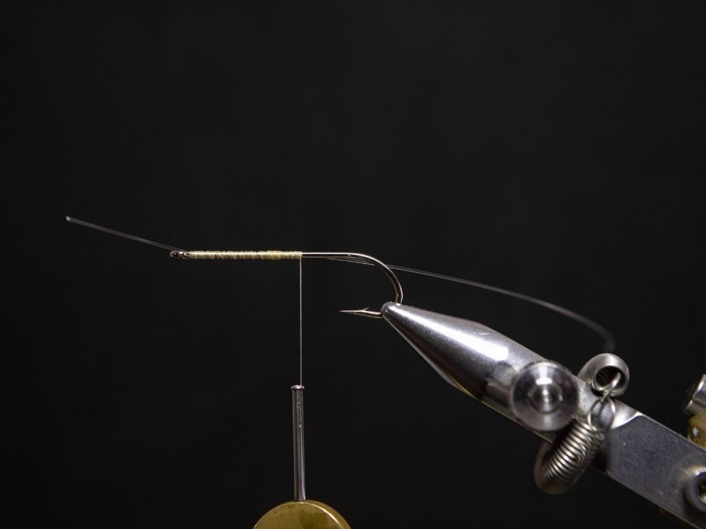 How to Tie a Gurgler (Step-by-Step with Video) - Into Fly Fishing